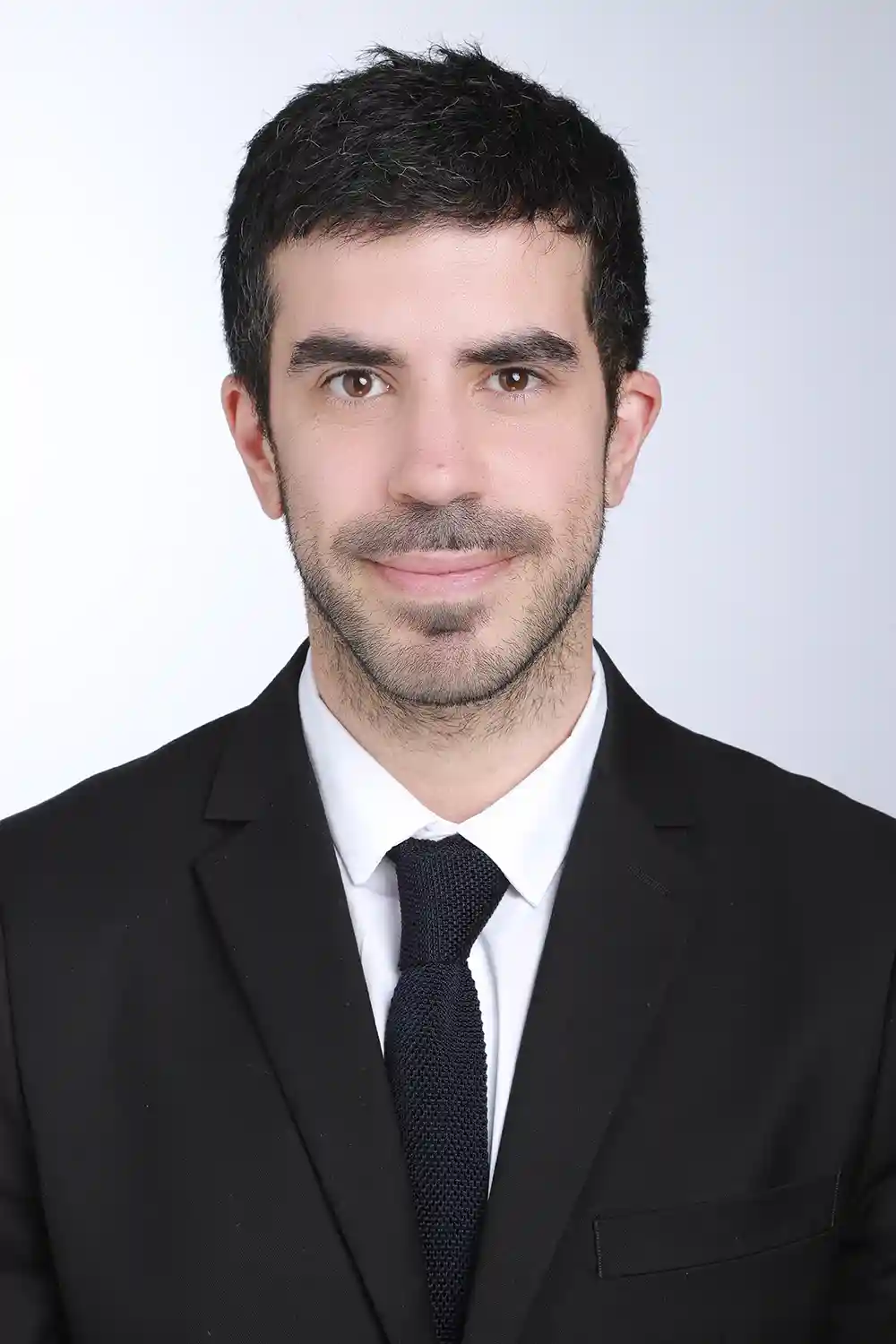 Dr Ismail Bensassi | Berkeley Psychiatrists